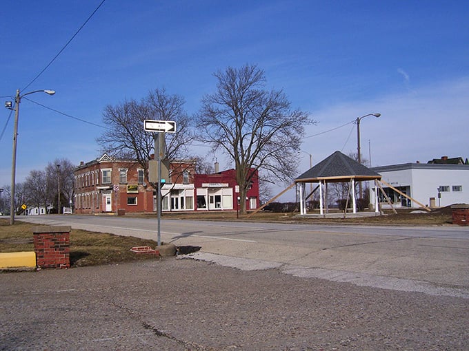 Table Grove's wide open spaces remind you that sometimes the best retirement views come without premium prices.