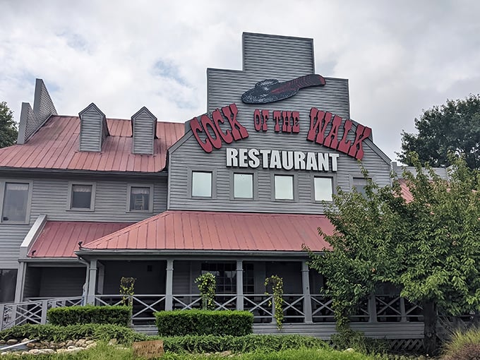 That red roof covers a world of cast-iron cornbread flips and catfish that would make Huckleberry Finn settle down for good.