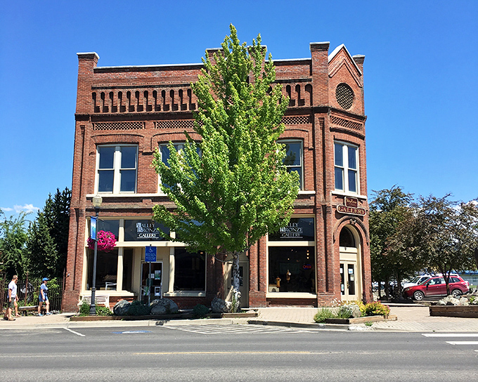 Historic buildings line Joseph's welcoming main drag. That blue sky is showing off like it's auditioning for a postcard.