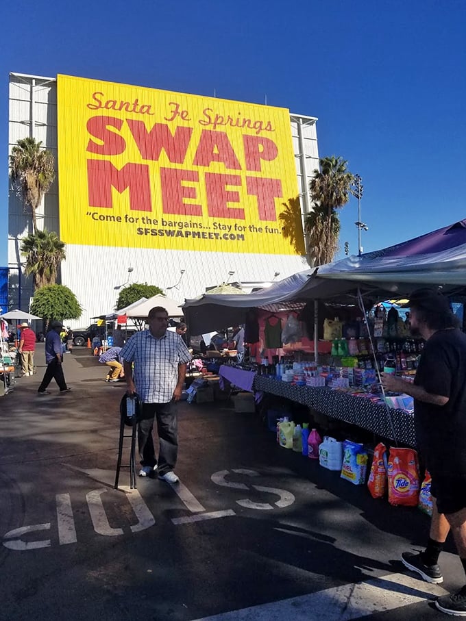 "Come for bargains, stay for fun" isn't just a slogan&mdash;it's a lifestyle! Santa Fe Springs delivers deals with a side of sunshine.