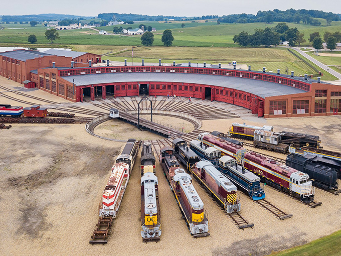 Train heaven! More locomotives than your childhood dreams, minus the conductor's hat you begged for. 