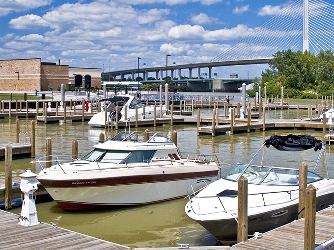 Lake life doesn't get much better than this peaceful harbor where time moves at nature's pace.