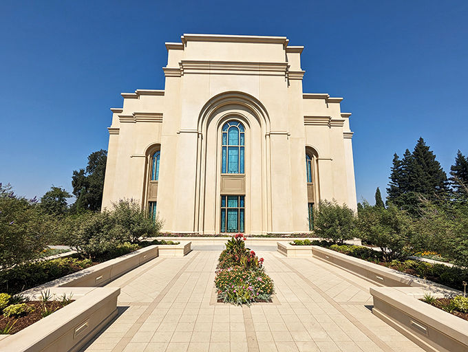 Small-town charm meets big-sky beauty in Yuba City where community spirit runs as deep as roots.