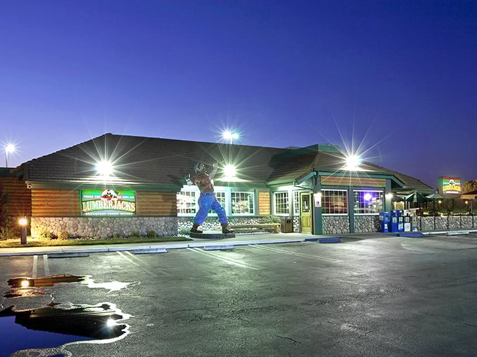 The heart of Yuba City welcomes with tree-lined streets and small-town charm. Even the architecture seems to say "slow down and stay awhile."