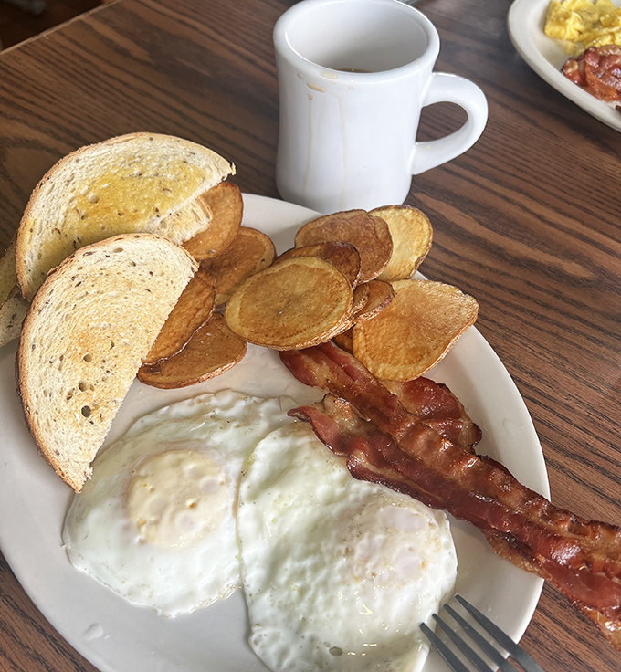 Breakfast perfection doesn't exi&mdash; Oh wait, here it is. Those sunny-side-up eggs are practically winking at you, promising a morning worth getting out of bed for.