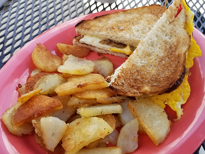 Sometimes the simplest pleasures pack the biggest punch, like this perfectly crafted breakfast sandwich with crispy potatoes.
