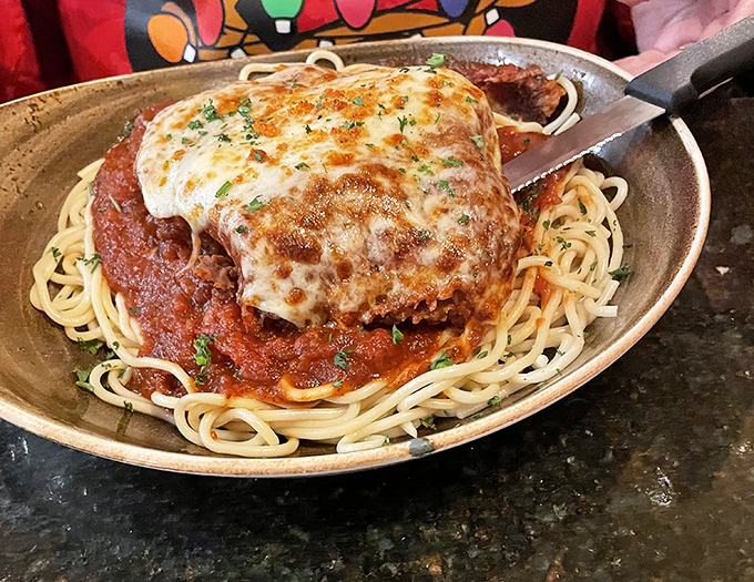 When dinner rolls around, the chicken parmesan proves this kitchen doesn't just do breakfast magic.