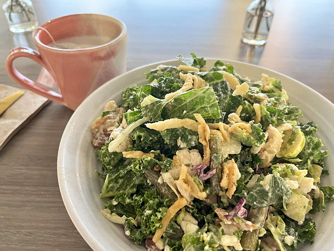 A salad that actually satisfies? Those crispy wonton strips are the supporting actors that deserve their own Oscar in this bowl of green goodness.