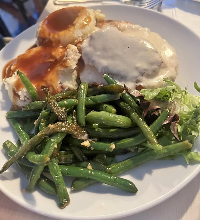 Whoever decided to stuff grouper with crab deserves a Nobel Prize in Deliciousness. The green beans are just there to make you feel virtuous.
