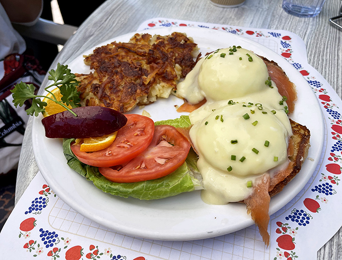 Eggs Benedict that would make the Pope jealous, paired with perfectly crispy hash browns. A breakfast worthy of its own pilgrimage.