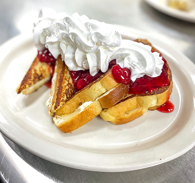 French toast so golden, King Midas would've traded his touch for this recipe.