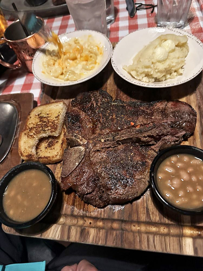 When your Porterhouse needs backup dancers, creamy mac and cheese and fluffy mashed potatoes answer the call.