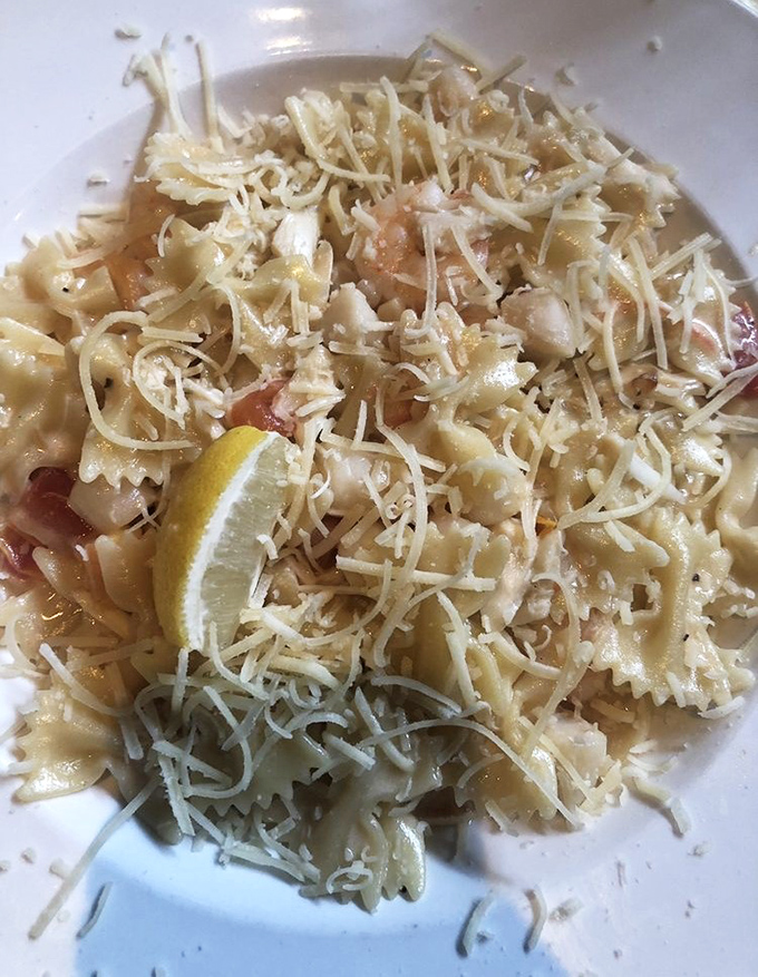 Pasta that doesn't just sit on the plate—it performs! Tender shrimp, al dente farfalle, and parmesan create a symphony of comfort.