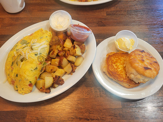 The perfect omelet doesn't exi&mdash; Oh wait, there it is, alongside home fries that could make a potato farmer weep with joy.