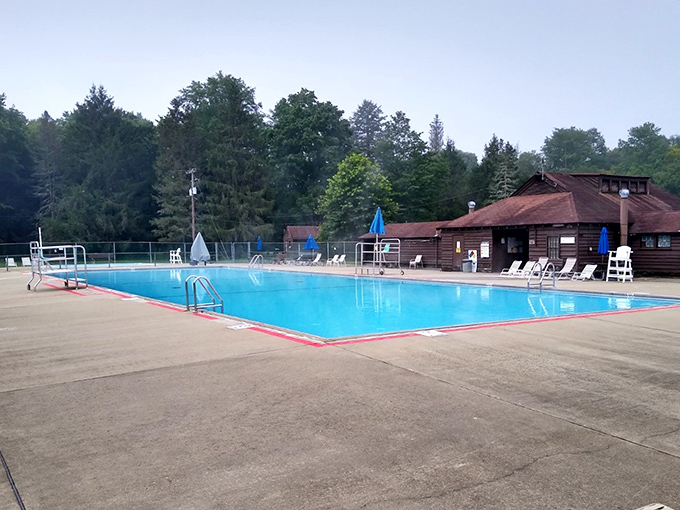 The swimming pool at Bendigo&mdash;where "natural beauty" meets "I don't want to worry about what's touching my feet in the river."