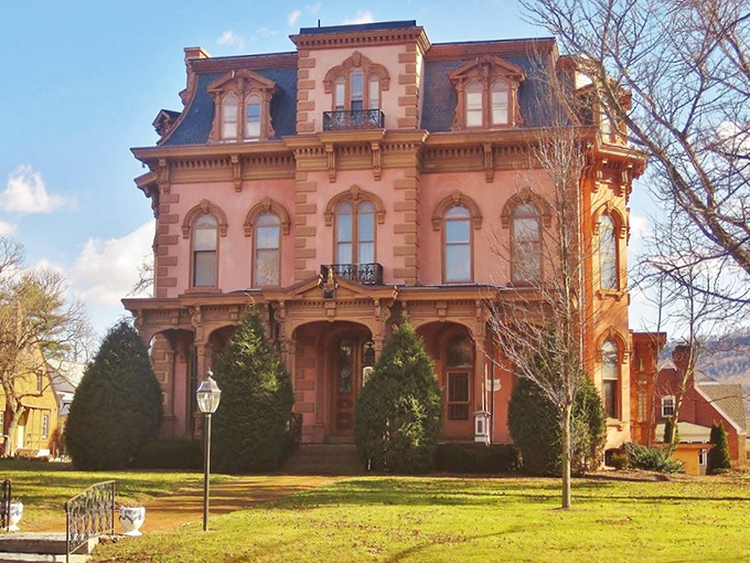 This Victorian mansion stands proud as a peacock, showcasing architectural elegance that would make Downton Abbey jealous.