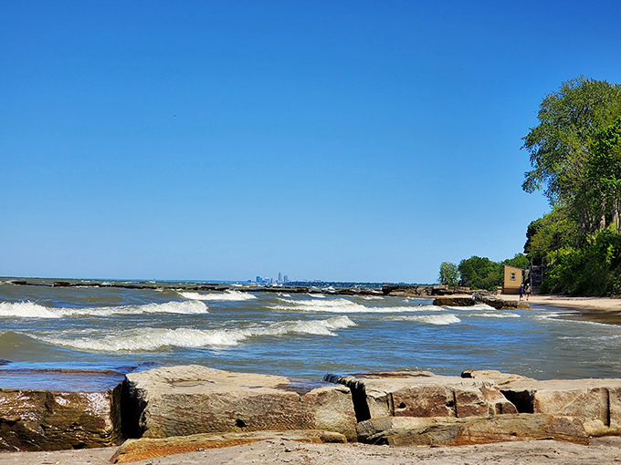 Who needs ocean waves? Lake Erie shows off its moodier side, proving the Great Lakes can deliver drama when they feel like it.
