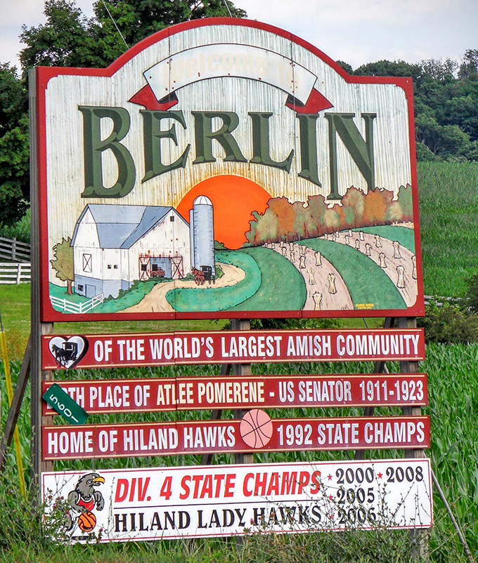 Berlin's welcome sign tells you everything you need to know&mdash;you've arrived somewhere special, with championship sports teams and a whole lot of history.
