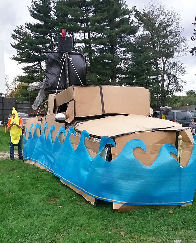 Creativity knows no bounds at special events, where homemade cardboard ships and banana costumes transform an ordinary evening into unforgettable memories.