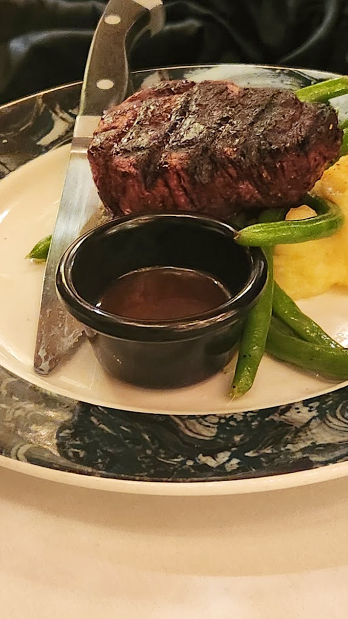 A steak so perfectly cooked it makes you wonder if the chef has some sort of bovine telepathy. That sear is frame-worthy.