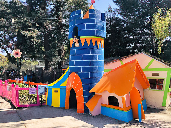 This mini castle, painted in primary colors that would make Mondrian jealous, proves that royal accommodations needn't be stuffy affairs.