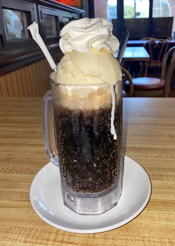 Root beer floats here prove that some childhood dreams actually do come true.