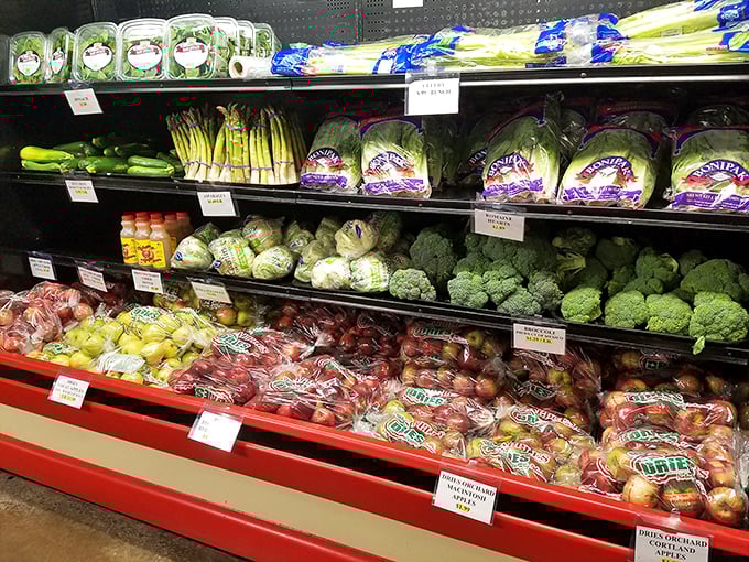 Nature's colorful bounty at prices that won't make you weep. These vegetables look like they're auditioning for a still life painting.