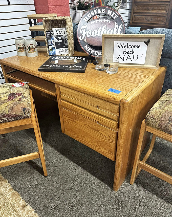 This solid wood desk could be the perfect home office upgrade you never knew you needed.