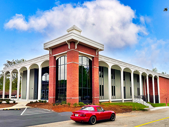 This bold brick-and-glass landmark in Hiawassee looks like it&rsquo;s ready to host everything from town meetings to tall tales.