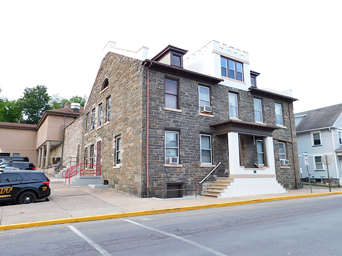 Huntingdon's tree-lined main street showcases historic buildings where modern shops now offer treasures without big-city price tags.
