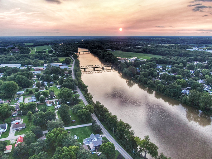 Logansport's Wabash River offers peaceful vistas that million-dollar retirement communities try to replicate. Here, it comes with your affordable lifestyle package!