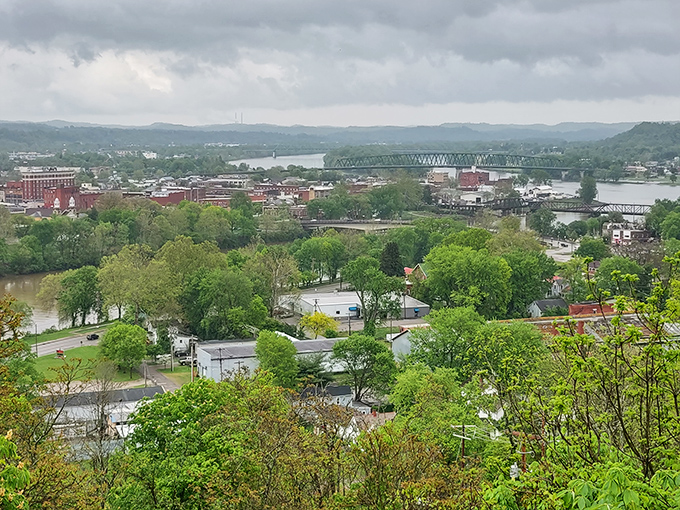 The view from above reveals Marietta's perfect positioning between two rivers&mdash;nature's version of prime waterfront real estate.