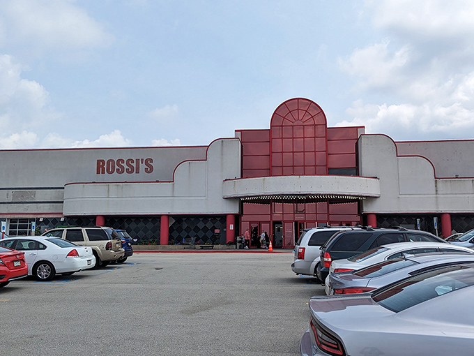 Shopping mall meets treasure trove! Rossi's impressive facade welcomes bargain hunters to a climate-controlled wonderland of deals and discoveries.