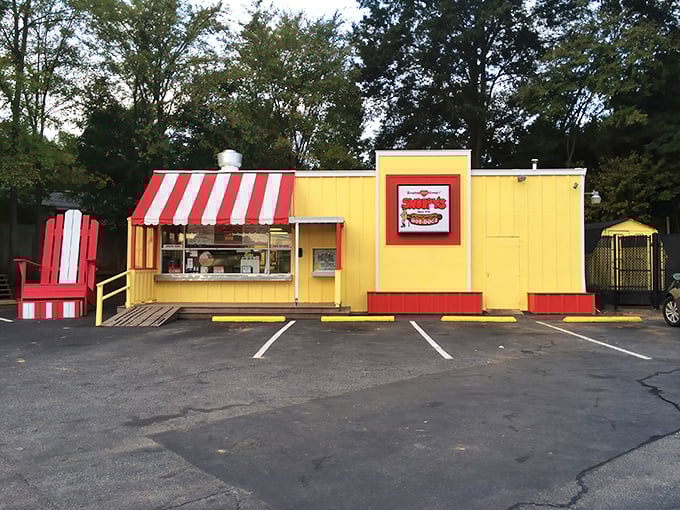 Snoopy's sunny yellow building looks like happiness took architectural form. Those red accents hint at the flavor explosion waiting inside.