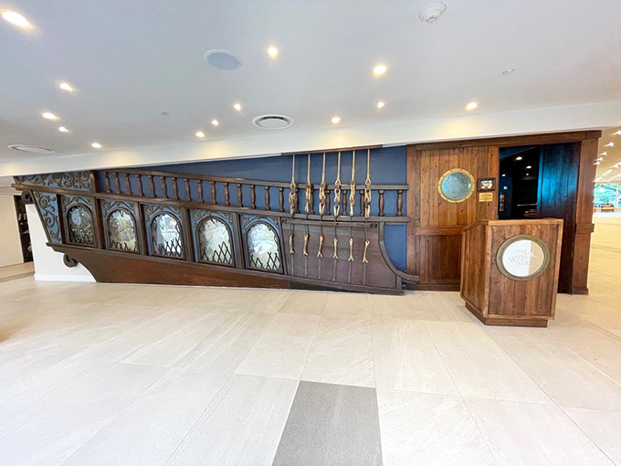 The Wreck Bar's ship-inspired interior makes you feel like you're drinking inside a pirate's fever dream.