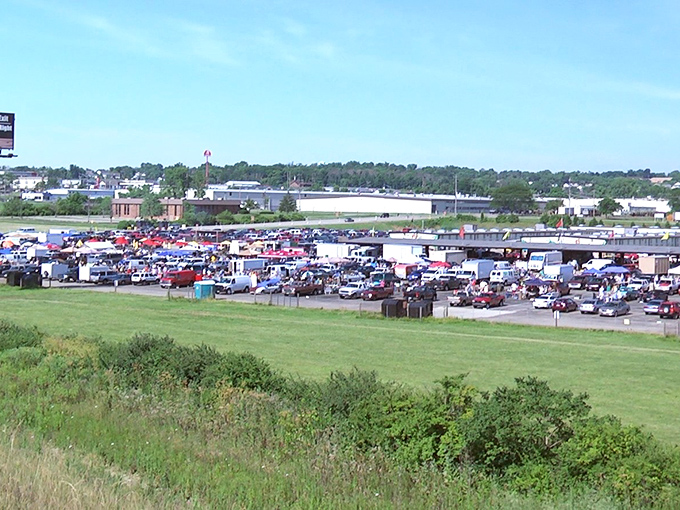 Treasure Aisles lives up to its name! The sprawling complex offers endless rows of vendor spaces in a clean, organized setting.