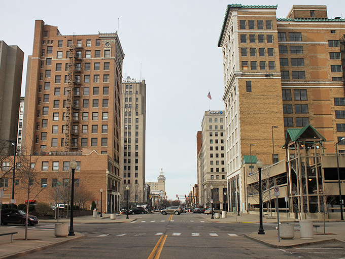 Youngstown's grand architecture rises like a phoenix, proving that comeback stories make the best retirement destinations.
