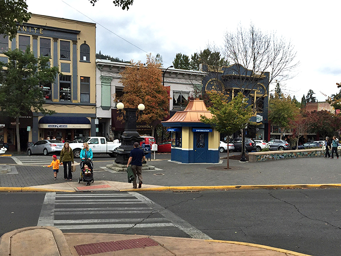 Ashland's historic architecture creates the perfect backdrop for wandering. That tree provides shade for both buildings and daydreamers.
