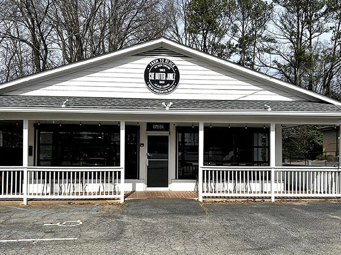 Don't let the simple exterior fool you &ndash; inside this humble building, burger magic happens that will haunt your dreams.