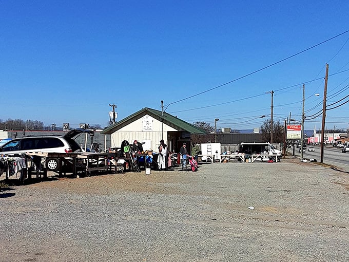 Chattanooga's market floor bustles with activity. That perfect lamp or quirky collectible is calling your name from somewhere below.