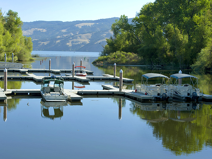 The marina at Clear Lake promises affordable waterfront living. Your Social Security check buys a lot more when paradise comes this cheap.