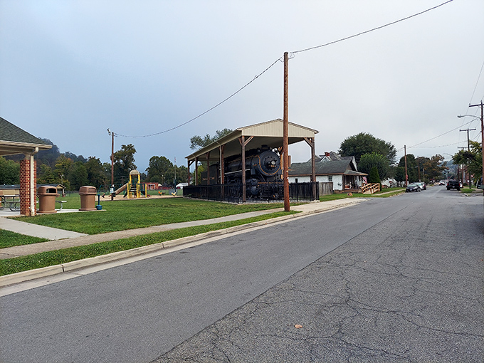 The kind of place where train whistles still echo through town, Covington embraces its railroad roots. History you can touch without the big-city price tag.