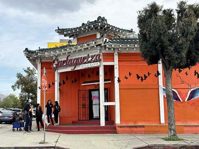 With its distinctive architecture and bright colors, Guelaguetza brings a taste of Oaxaca's rich culinary traditions to Olympic Boulevard.