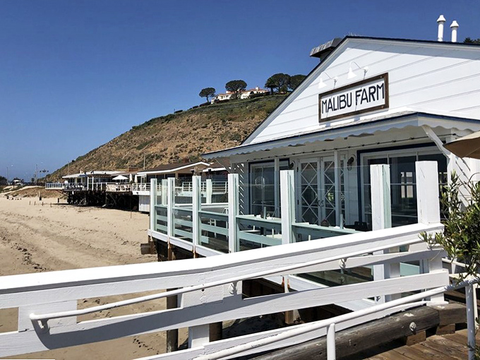 Simplicity is the ultimate sophistication at this pier-end gem. Those white railings frame the Pacific like a living postcard.