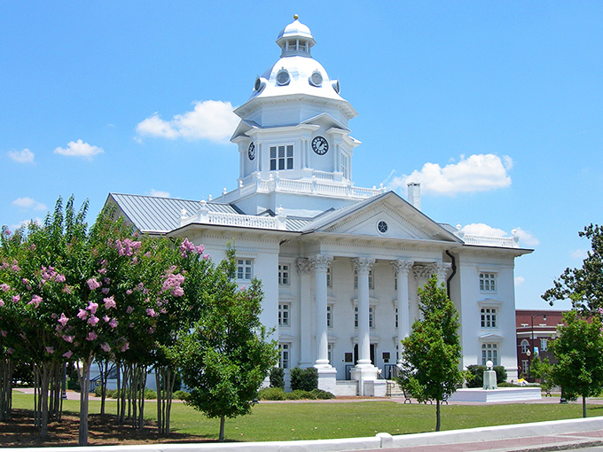 The Moultrie Observer building reminds us that good news travels fast&mdash;especially news about affordable housing! 
