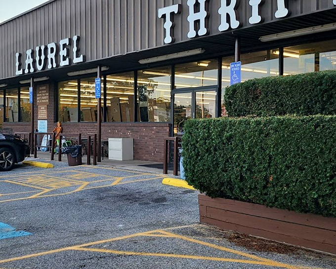 No-nonsense thrifting at its finest! Laurel Thrift's clean exterior hints at the organized treasure hunt waiting within.