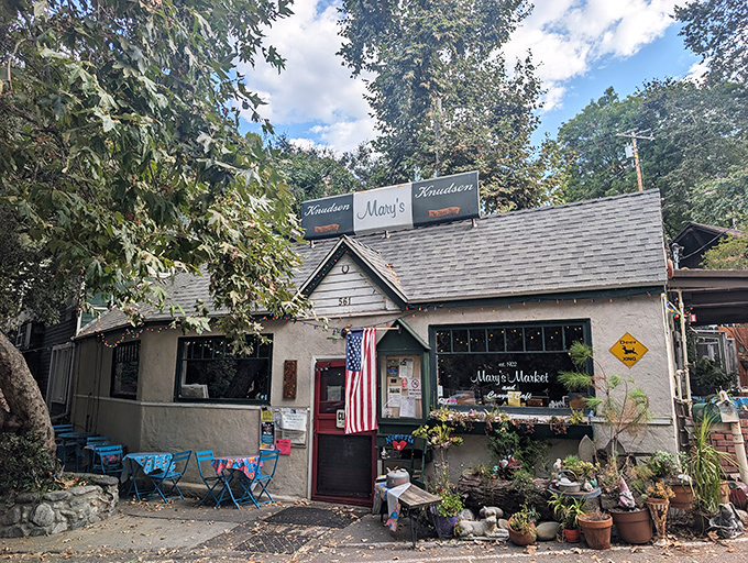 Mary's Market &ndash; where that American flag waves hello and those outdoor tables practically beg you to sit down with coffee and gossip. It's Mayberry with an espresso machine!