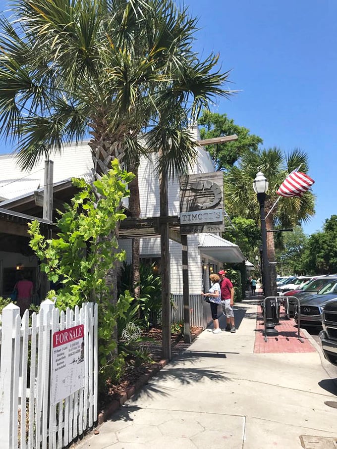 That wooden shrimp sign isn't just decoration &ndash; it's a promise of what's waiting inside.