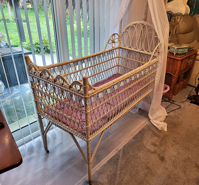 Vintage wicker crib that whispers stories from another era. Perfect for the nursery of parents who appreciate craftsmanship that's stood the test of time.