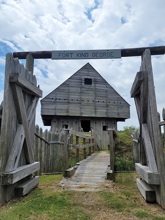 "Welcome to Fort King George" says this impressive entrance. The pointy fence wasn't just decorative&mdash;it was the colonial equivalent of a "No Soliciting" sign.
